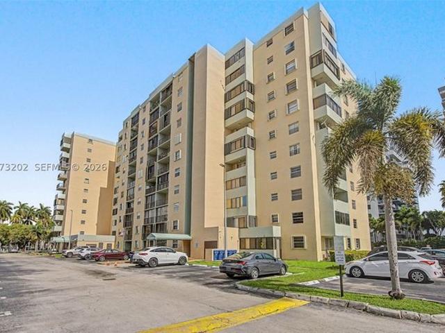 5055 NW 7th St Apt 112, Miami, FL 33126