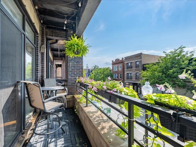 5055 N Clark Street # 2S