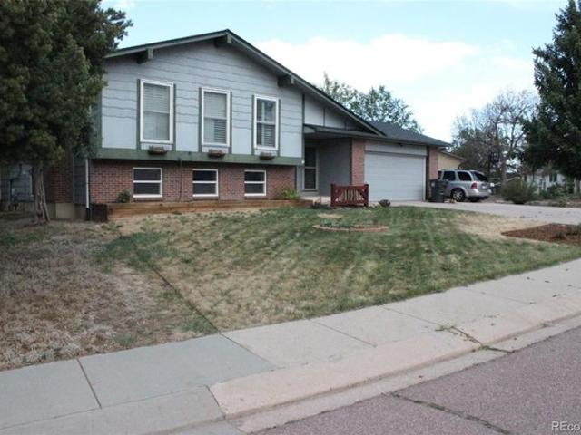 5055 Picket Dr, Colorado Springs, CO 80918