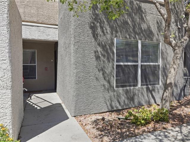 5055 W Hacienda Avenue 1190