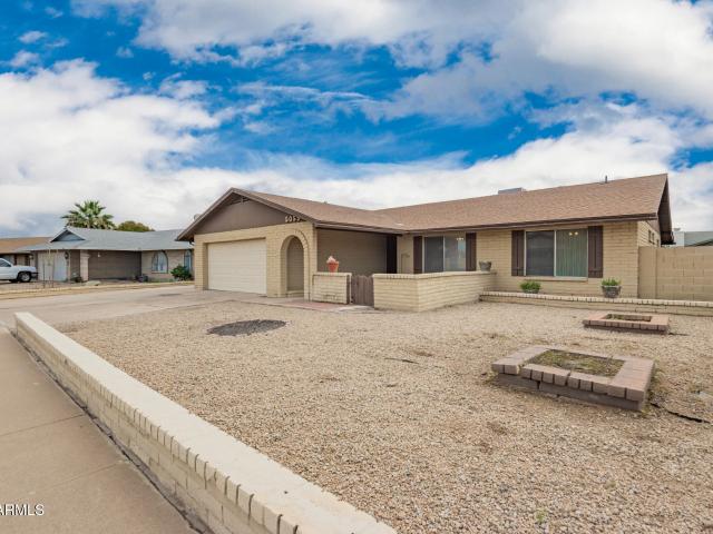 5055 W Vogel Avenue