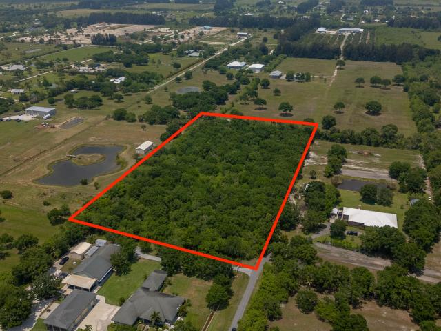 5055 69th Ct, Vero Beach, FL 32967 | MLS #R11091