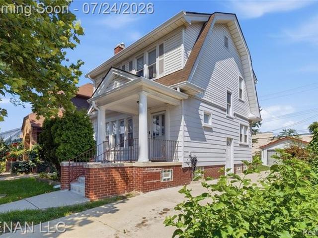 5056 Maple St, Dearborn, MI 48126