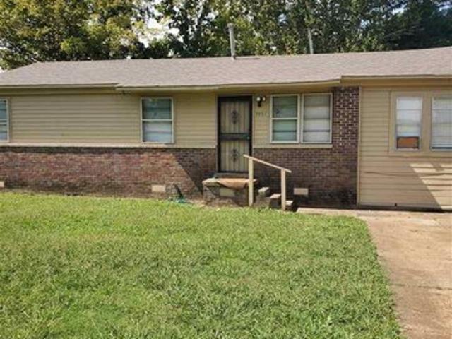 5057 Gill Rd, Memphis, TN 38109