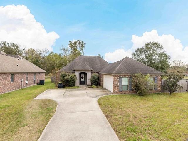 5057 River Meadow Dr, Baton Rouge, LA 70820