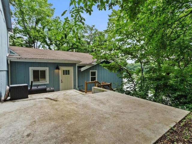 5058 Comanche Lane