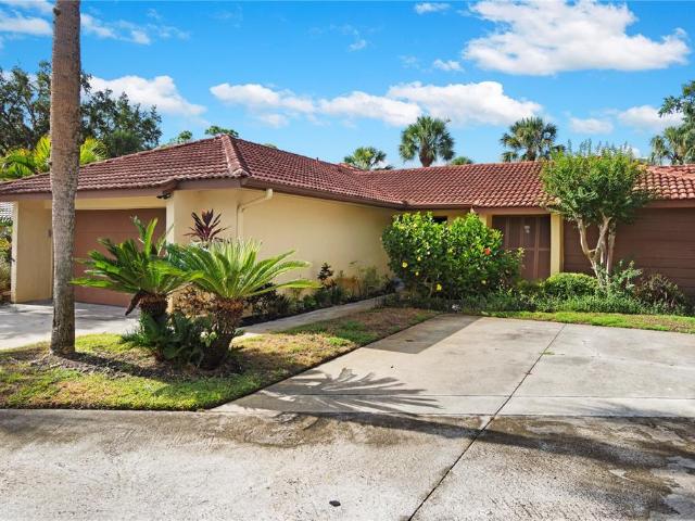 5059 Jamaica Cir, Unit 15, Orlando, FL 32808 | MLS #O6372 | Compass
