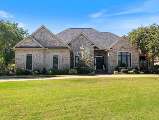 5050 Bay Hill Dr, Conway, AR 72034