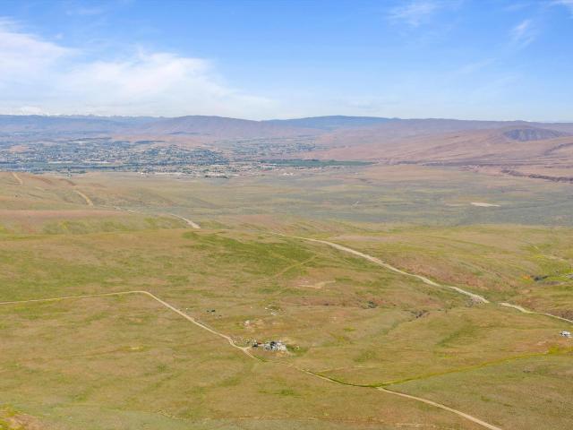 5050 Bohoskey Dr, Yakima, WA 98901 | MLS #26 1494