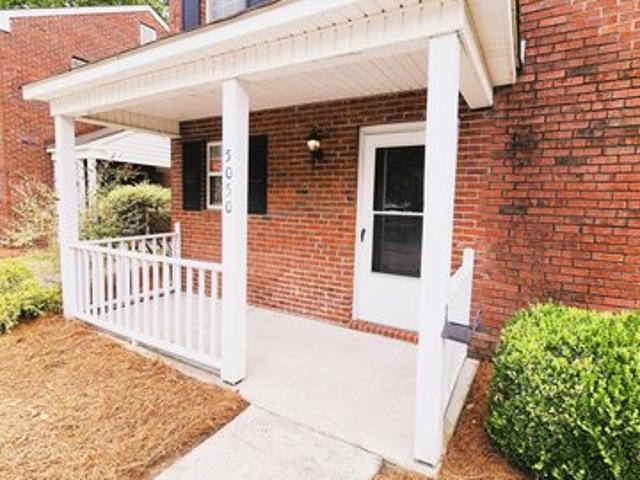 5050 Lampost Cir, Wilmington, NC 28403