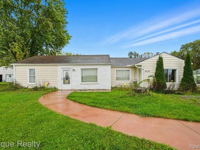 5050 Scott Rd, Thetford Township, MI 48458
