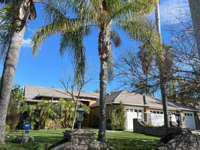 5050 Serrania Ave, Woodland Hills, CA 91364