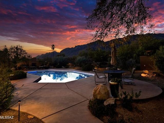 5051 E Camino Bosque, Tucson, AZ 85718