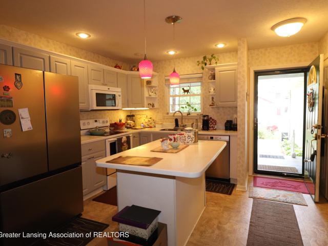 5051 W Willoughby Road # 1