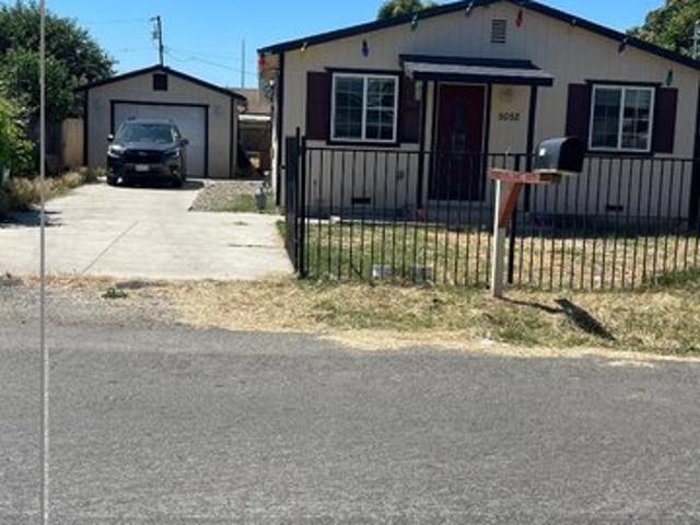 5052 Carmellia St, Stockton, CA 95215