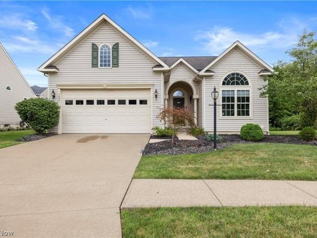 5052 Forestland Ct, Brunswick, OH 44212