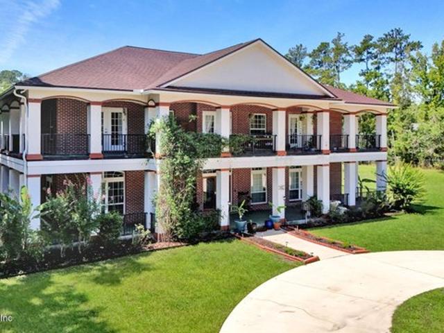5052 Lourcey Rd, Jacksonville, FL 32257