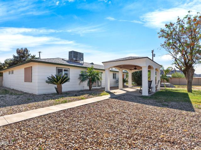 50530 w mockingbird lane