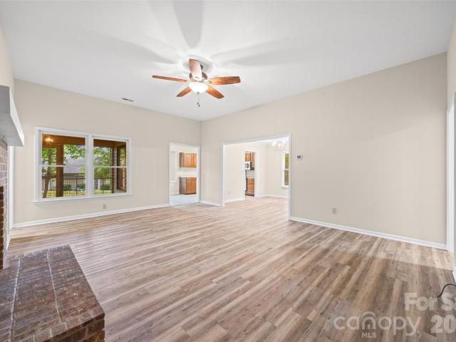 5053 Suwarrow Court