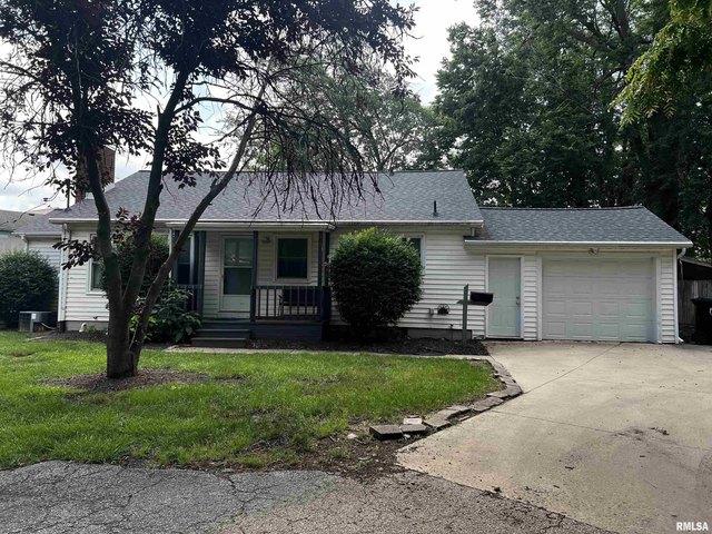 505 1/2 Bowles Dr, Normal, IL 61761