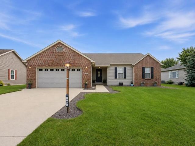505 17th St SE, Demotte, IN 46310