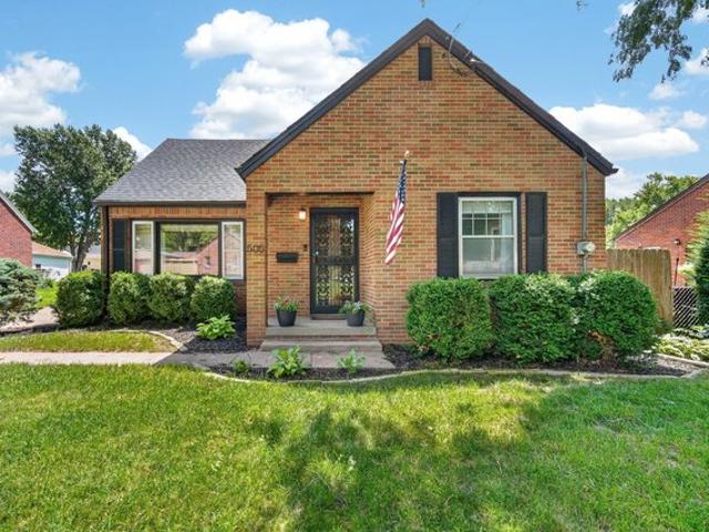 505 18th St, West Des Moines, IA 50265