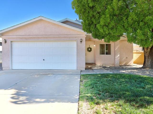 505 Cimarron Meadows Dr NE, Rio Rancho, NM 87144