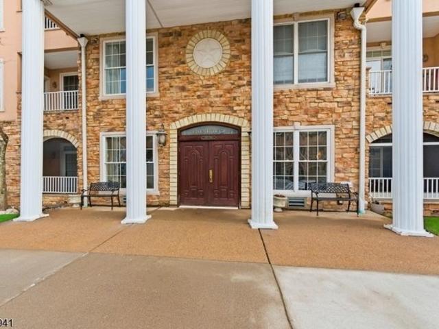 505 Cleveland Ln, Rockaway, NJ 07866