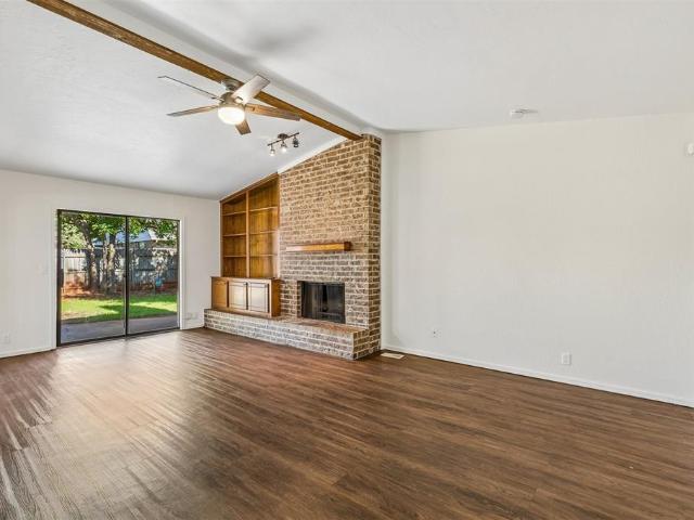 505 Crestview