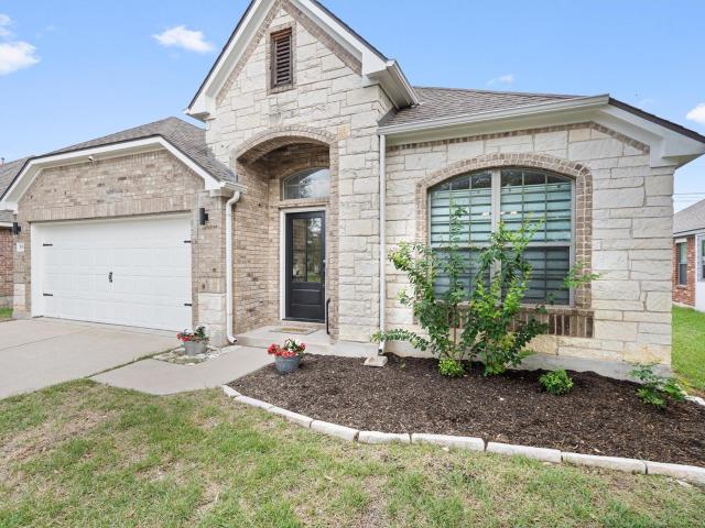 505 Bluehaw Dr