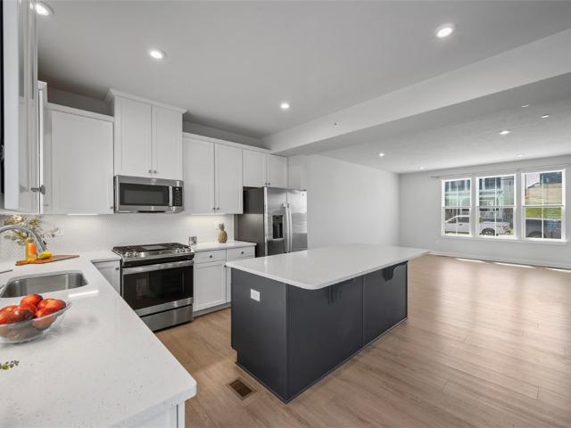 505 Blackrock Blvd