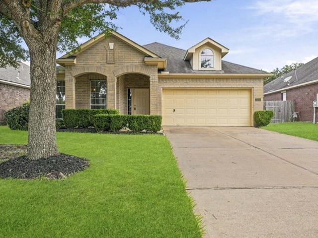 505 Burham Ln, League City, TX 77573