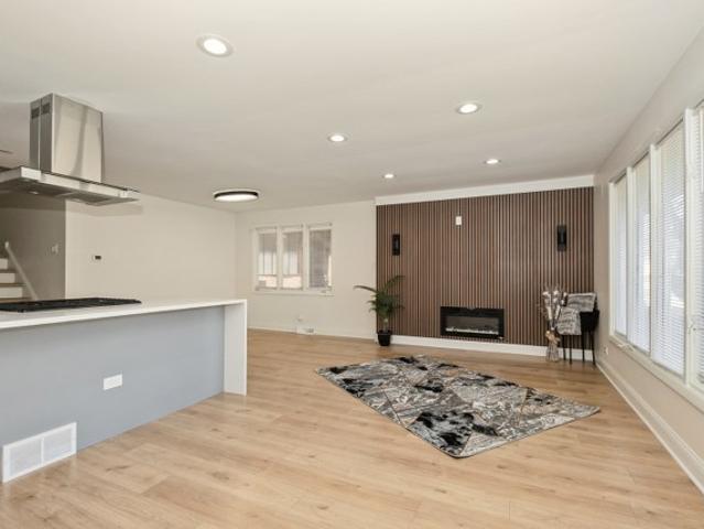 505 E 146TH Street