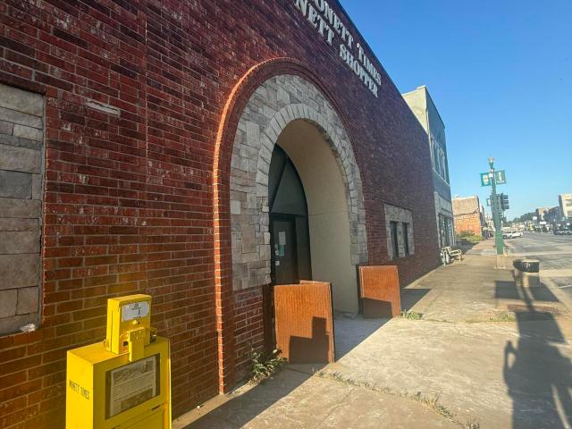505 E Broadway Street