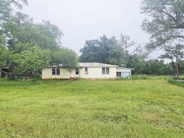 505 E FM 501, Cherokee, TX 76832