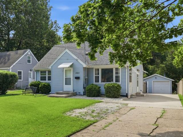 505 E Holcomb Ave, Des Moines, IA 50313