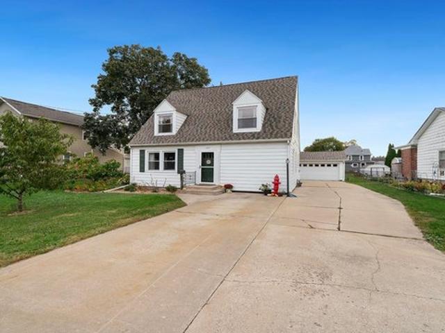 505 E King St, Polo, IL 61064