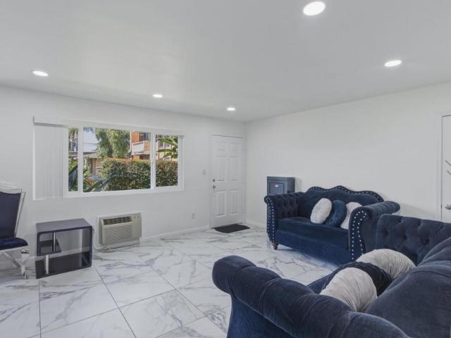 505 E Madison Ave