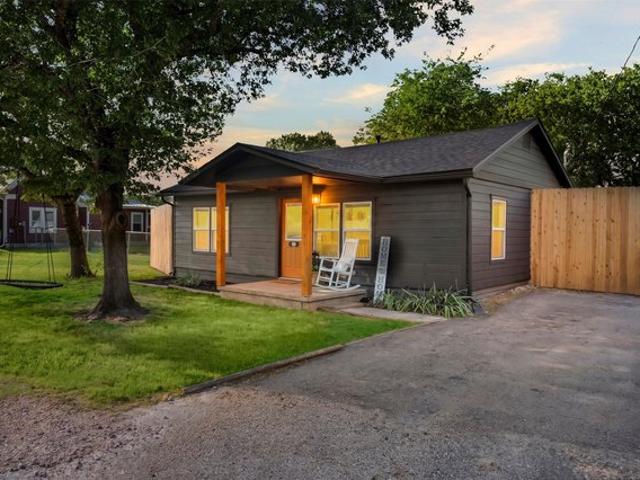 505 E Ross St, Waxahachie, TX 75165