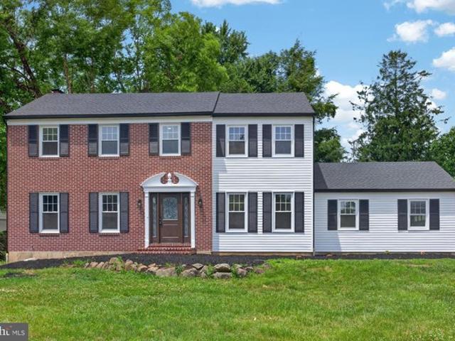 505 Emily Cir, West Chester, PA 19382