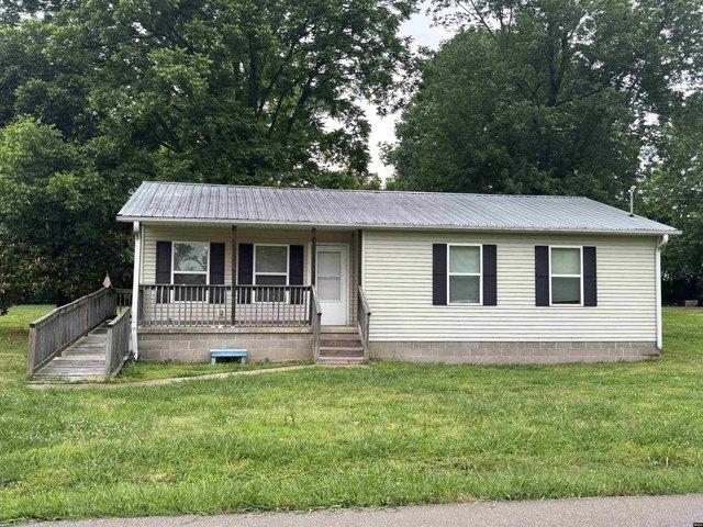 505 Eden Ave, Hickman, KY 42050
