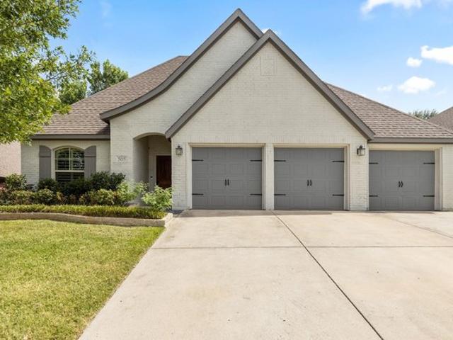 505 Inwood St, Benbrook, TX 76126