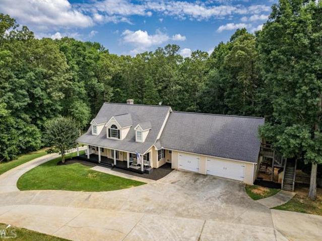 505 Oak Ridge Dr, Oxford, GA 30054