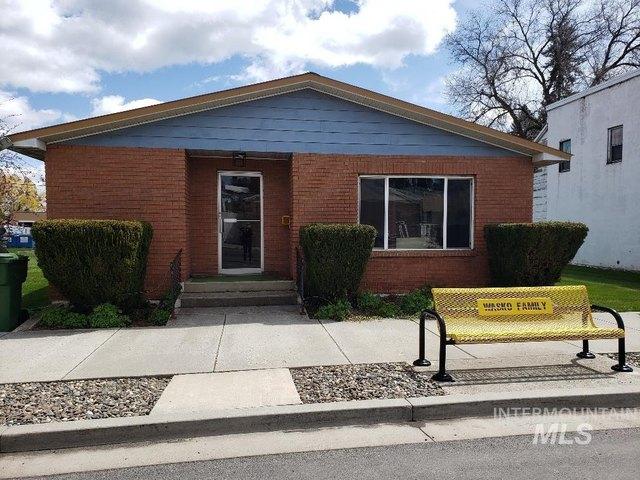505 Oak St, Nezperce, ID 83543
