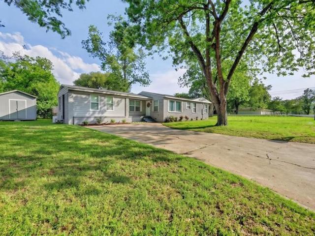 505 Laurel Rd, Athens, TX 75751