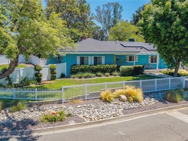 505 Marilyn Ln, Redlands, CA 92373