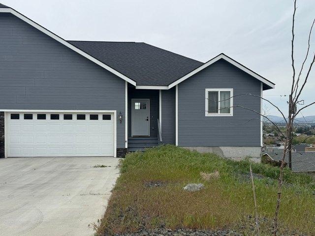 505 N 80th Ave, Yakima, WA 98908