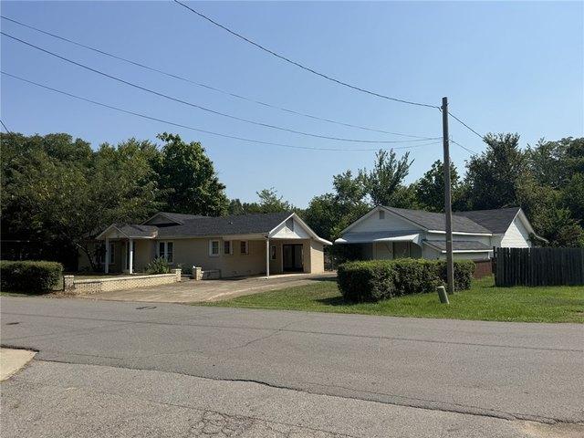 505 N Carter St, Clarksville, AR 72830