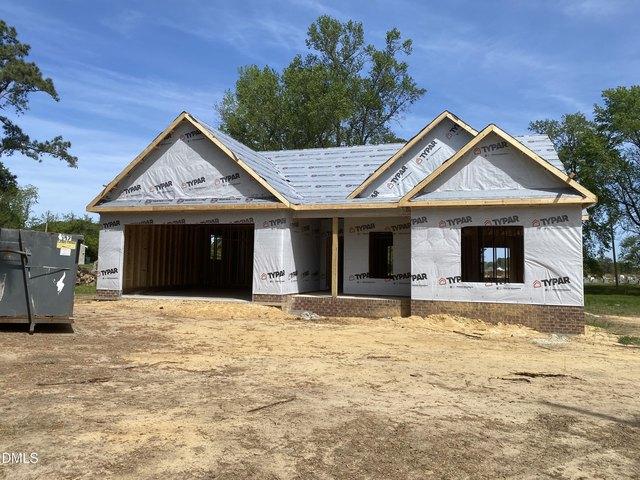 505 N Hillandale Dr, Fremont, NC 27830