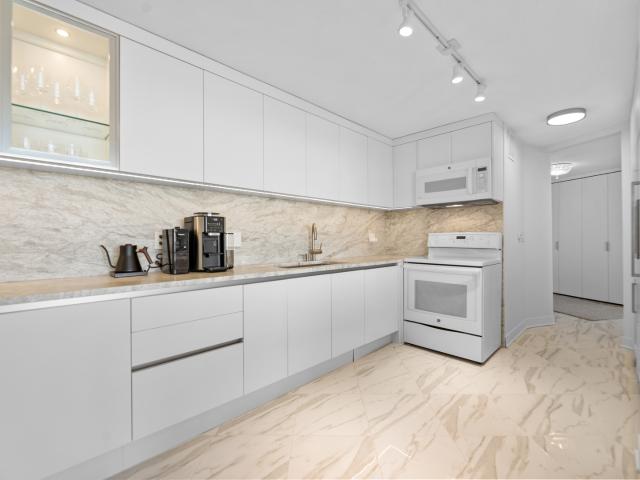 505 N Lake Shore Drive # 3904